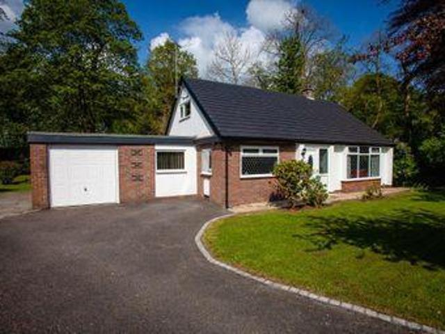 4 Bedrooms Detached house for sale in The Green, Churchtown, Preston, Lancashire PR3