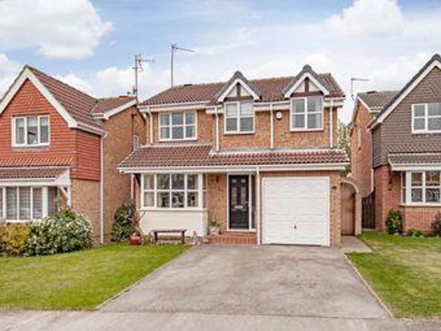 4 Bedrooms Detached house for sale in The Hawthornes, Beighton, Sheffield S20
