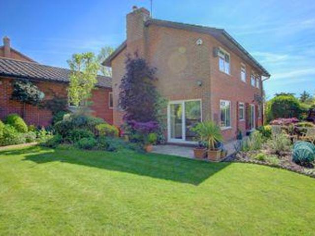 4 Bedrooms Detached house for sale in The Laffords, Bradfield Southend, Reading RG7
