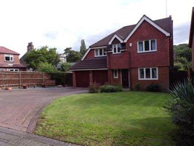 4 Bedrooms Detached house for sale in The Meadows, Woodley, Stockport, Cheshire SK6