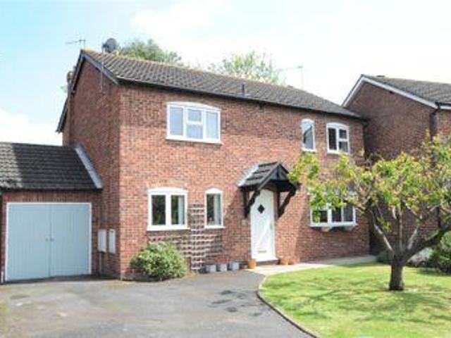 4 Bedrooms Detached house for sale in The Oaklands, Droitwich Spa, Worcestershire WR9