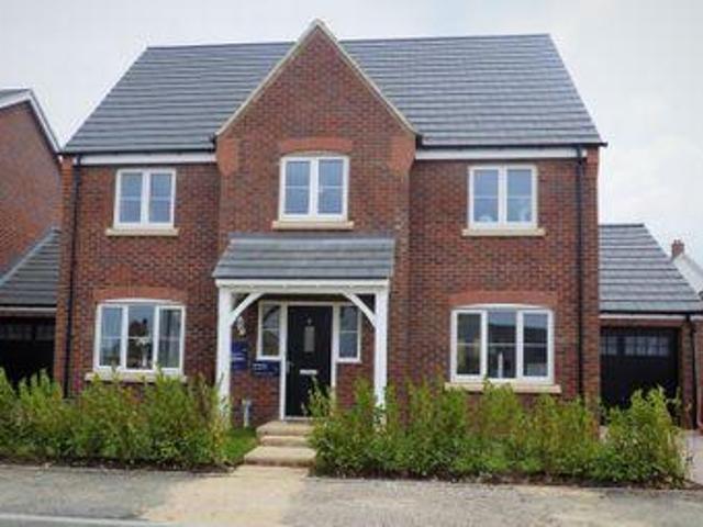 4 Bedrooms Detached house for sale in The Ridings, Hunts Grove GL2