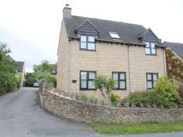 4 Bedrooms Detached house for sale in The Shillings, Priory Lane, Bishops Cleeve GL52