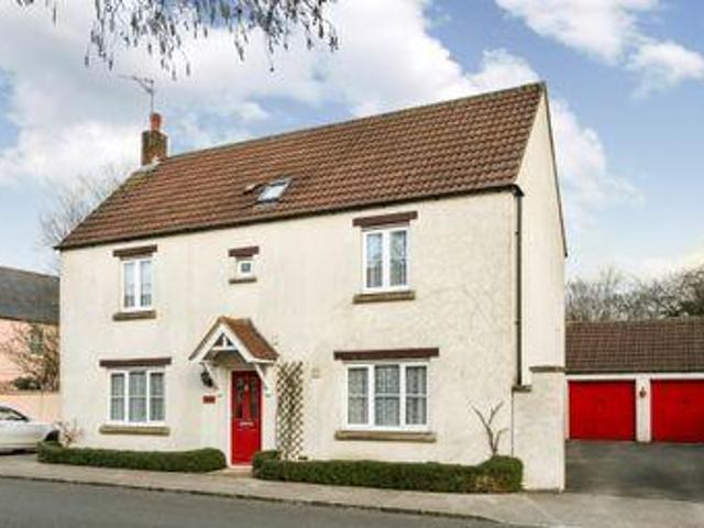 4 Bedrooms Detached house for sale in Thomas Hardy Drive, Shaftesbury SP7
