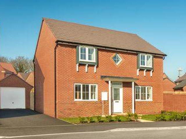 4 Bedrooms Detached house for sale in ´´Thornbury´´ at Robell Way, Storrington, Pulborough RH20