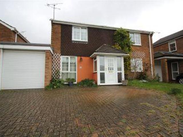 4 Bedrooms Detached house for sale in Tippings Lane, Woodley, Reading, Berkshire RG5