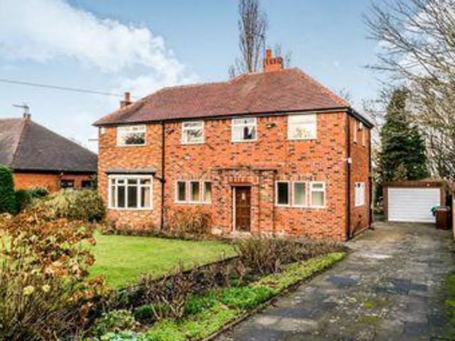 4 Bedrooms Detached house for sale in Town Street, Middleton, Leeds LS10
