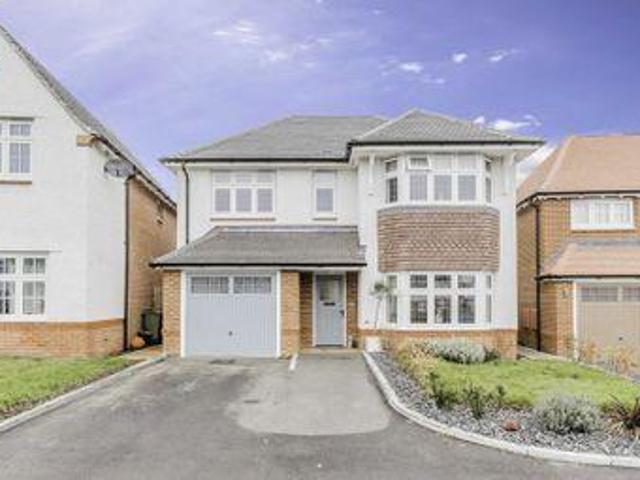 4 Bedrooms Detached house for sale in Troya Avenue, Sittingbourne ME10