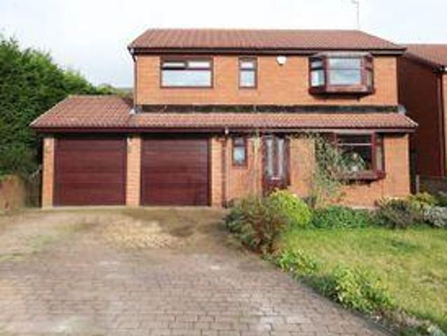 4 Bedrooms Detached house for sale in Upper Passmonds Grove, Passmonds, Rochdale OL11