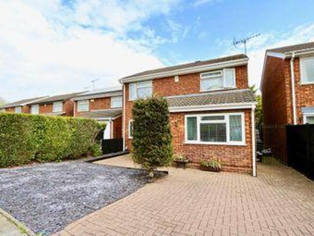 4 Bedrooms Detached house for sale in Ventnor Gardens, Luton LU3