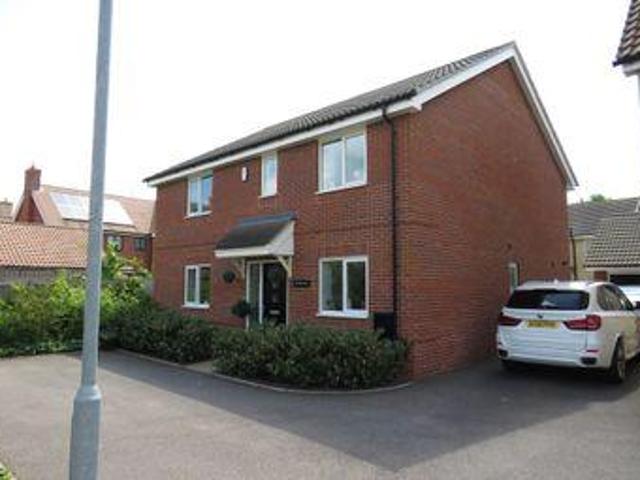 4 Bedrooms Detached house for sale in Vickers Way, Upper Cambourne, Cambridge CB23