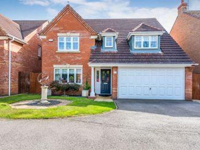 4 Bedrooms Detached house for sale in Villa Way, Wootton, Northampton NN4