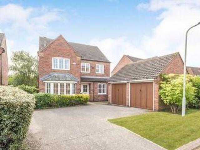 4 Bedrooms Detached house for sale in Waltham Drive, Abbeyfields, Elstow, Bedford MK42