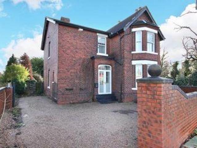 4 Bedrooms Detached house for sale in Warmsworth Road, Doncaster DN4