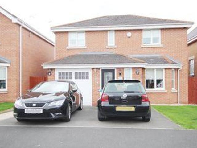 4 Bedrooms Detached house for sale in Weavermill Park, Ashton In Makerfield, Wigan WN4