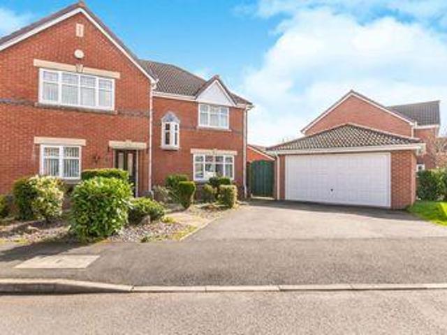 4 Bedrooms Detached house for sale in Welburn Close, Orrell, Wigan WN5