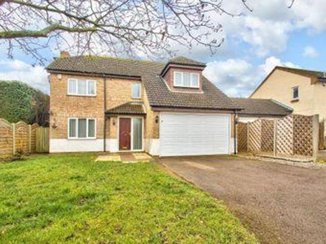 4 Bedrooms Detached house for sale in Wentworth Drive, Bedford MK41