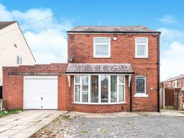 4 Bedrooms Detached house for sale in Westleigh Lane, Leigh, Greater Manchester, Lancashire WN7