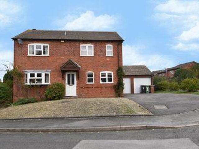 4 Bedrooms Detached house for sale in Wharfedale Crescent, Droitwich WR9