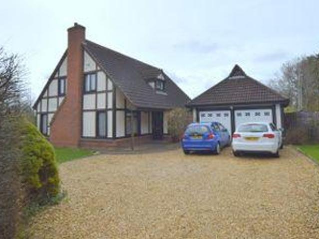 4 Bedrooms Detached house for sale in Whetstone Close, Heelands, Milton Keynes MK13