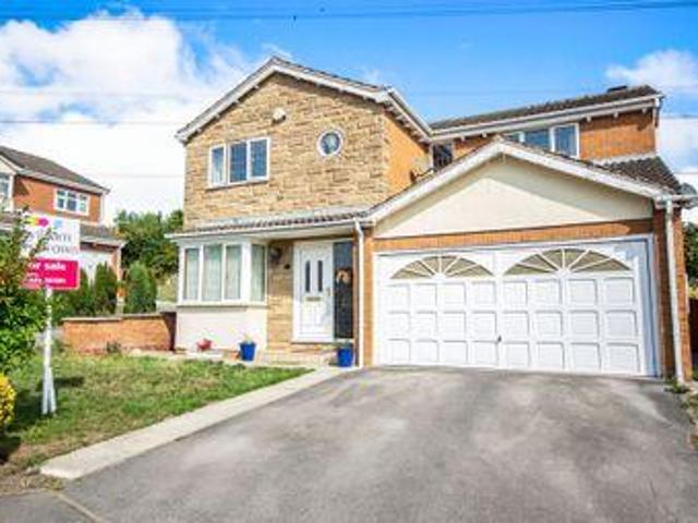 4 Bedrooms Detached house for sale in Whisperwood Road, Outwood, Wakefield WF1