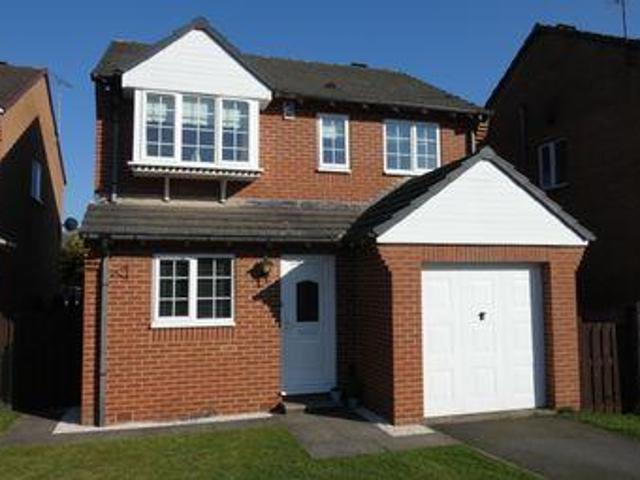 4 Bedrooms Detached house for sale in Whitehead Close, Dinnington, Sheffield S25