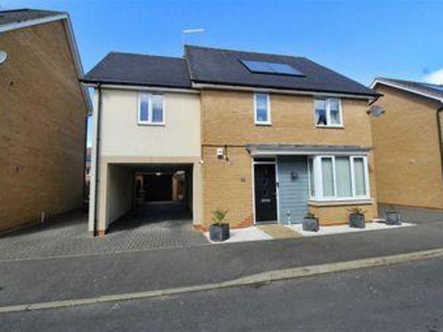 4 Bedrooms Detached house for sale in Wilkinson Crescent, Wolverton, Milton Keynes MK12