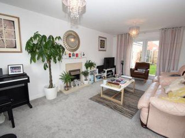 4 Bedrooms Detached house for sale in Willow Road, Leicester Forest East, Leicester LE3
