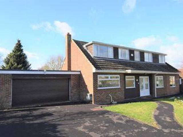 4 Bedrooms Detached house for sale in Windsor Hill, Princes Risborough HP27