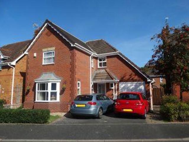 4 Bedrooms Detached house for sale in Wirlpiece Avenue, Worcester, Worcestershire WR4