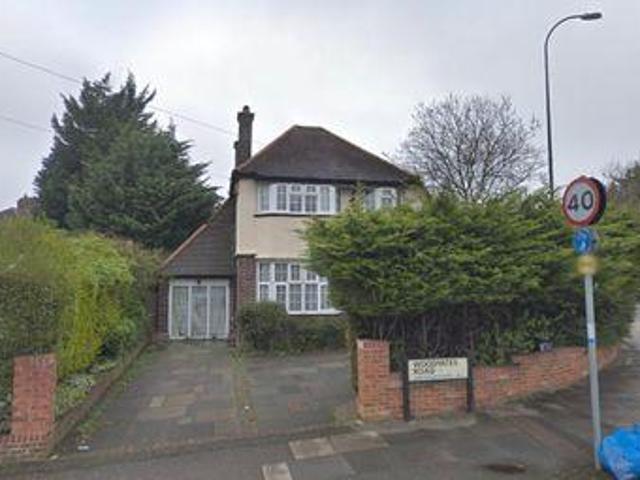 4 Bedrooms Detached house for sale in Woodyates Road, London SE12