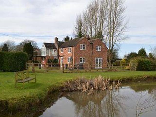 4 Bedrooms Detached house for sale in Wood Lane, Marchamley Wood SY4