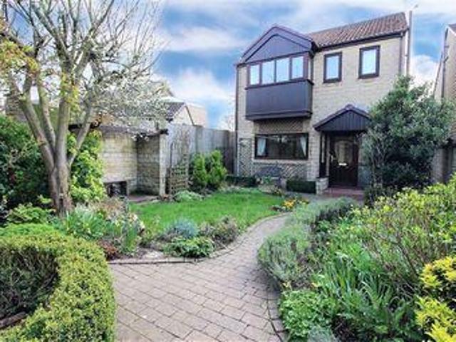 4 Bedrooms Detached house for sale in Woodall Lane, Harthill, Sheffield S26