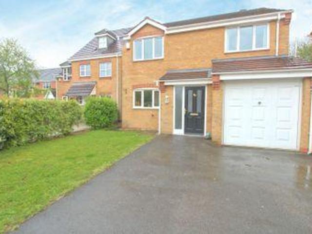 4 Bedrooms Detached house for sale in Worcester Close, Clay Cross, Chesterfield S45