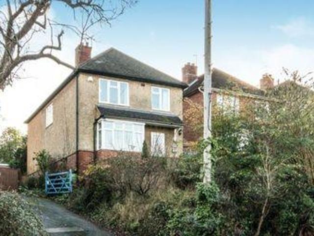 4 Bedrooms Detached house for sale in Wrecclesham, Farnham, Surrey GU10