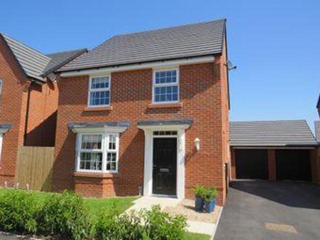 4 Bedrooms Detached house for sale in Yellowhammer Crescent, Winsford CW7
