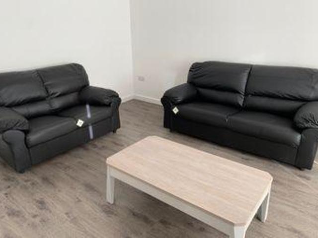 4 Bedrooms End terrace house for rent in Morris View, Leeds LS5
