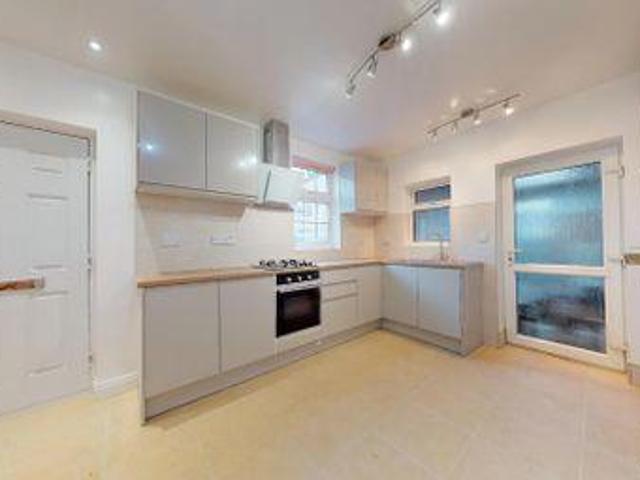 4 Bedrooms End terrace house for rent in Addington Road, London CR0