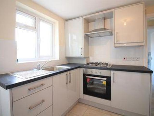4 Bedrooms End terrace house for rent in Cambridge Road, Hounslow TW4