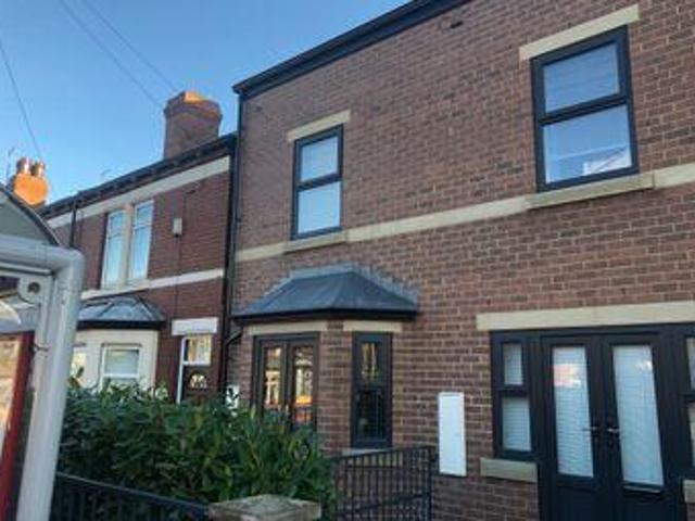 4 Bedrooms End terrace house for rent in Castleford Road, Normanton WF6