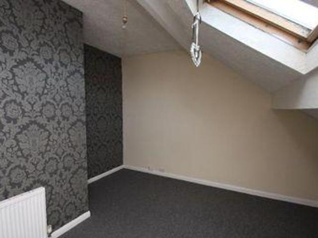 4 Bedrooms End terrace house for rent in Gilpin Terrace, Leeds LS12