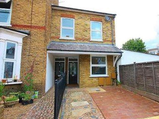 4 Bedrooms End terrace house for rent in Heathfield North, Twickenham TW2