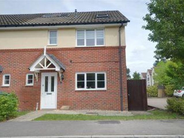4 Bedrooms End terrace house for rent in Horsham, West Sussex RH12
