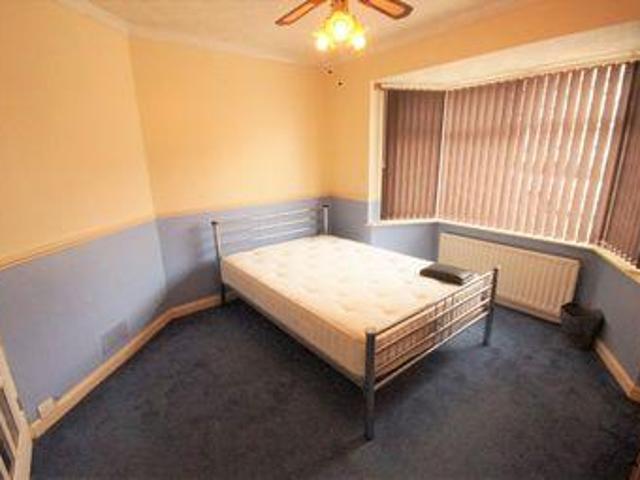 4 Bedrooms End terrace house for rent in Lowther Street, Coventry CV2