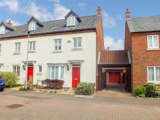 4 Bedrooms End terrace house for sale in Chesterfield Way, Eynesbury, St. Neots PE19