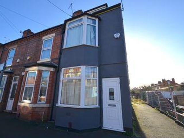 4 Bedrooms End terrace house for sale in Claude Street, Dunkirk, Nottingham NG7