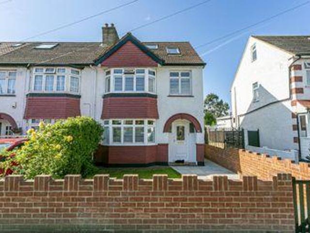 4 Bedrooms End terrace house for sale in Connaught Road, Sutton SM1