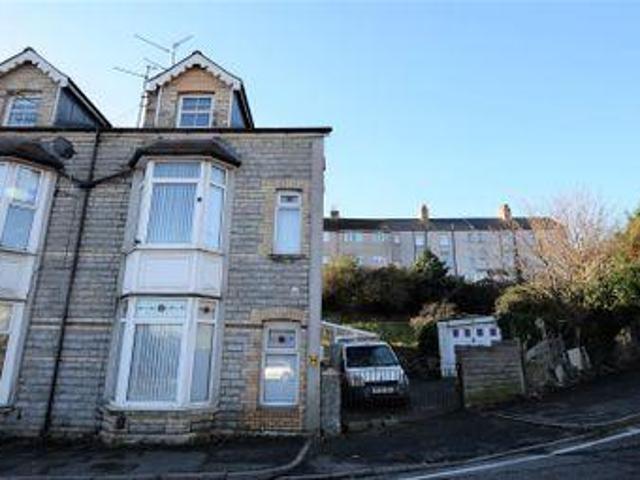 4 Bedrooms End terrace house for sale in Courtenay Road, Barry CF63