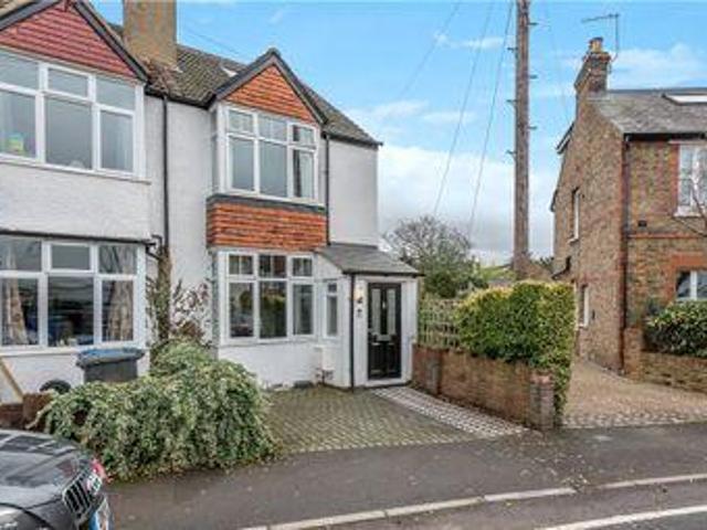 4 Bedrooms End terrace house for sale in Elm Road, Windsor, Berkshire SL4