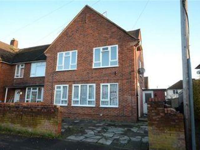 4 Bedrooms End terrace house for sale in Harbour Close, Farnborough, Hampshire GU14